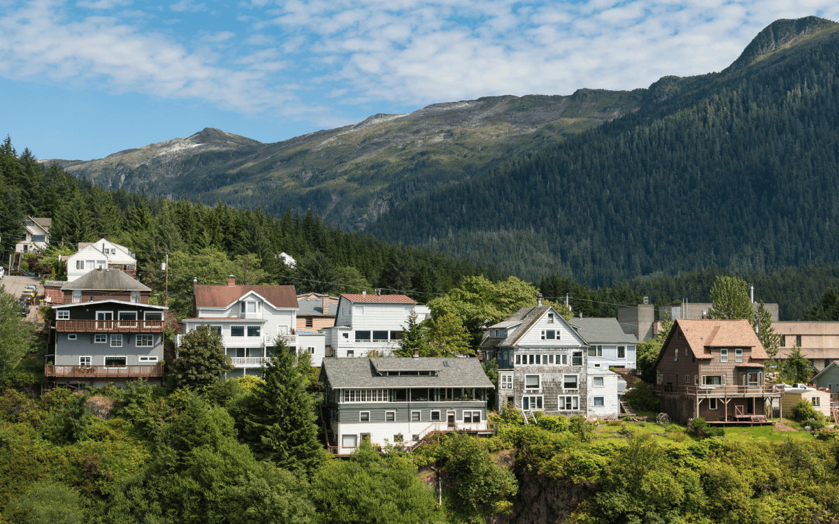 The Perks of Buying and Owning Real Estate in Alaska | Alaskan Properties