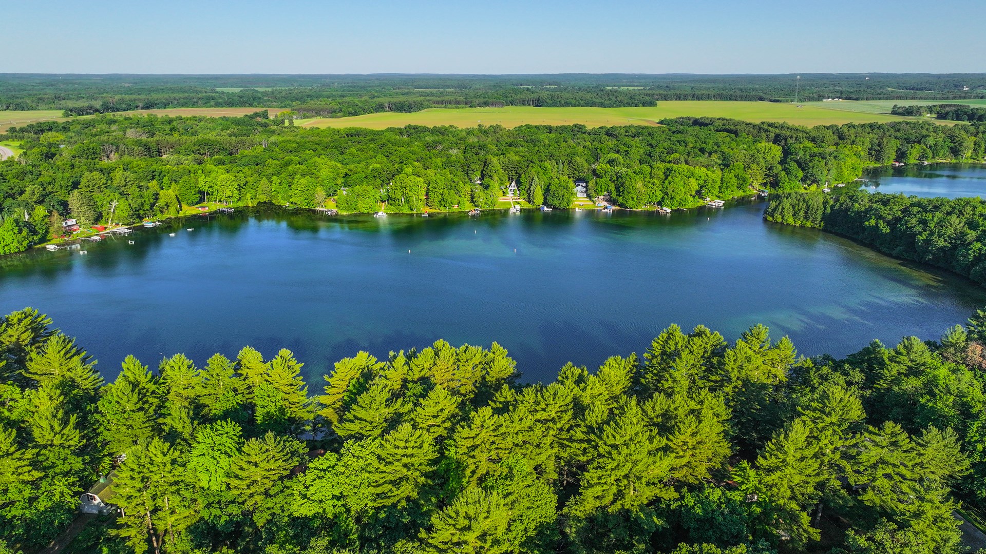 Waterfront Home For Sale on Stratton Lake in Waupaca, WI