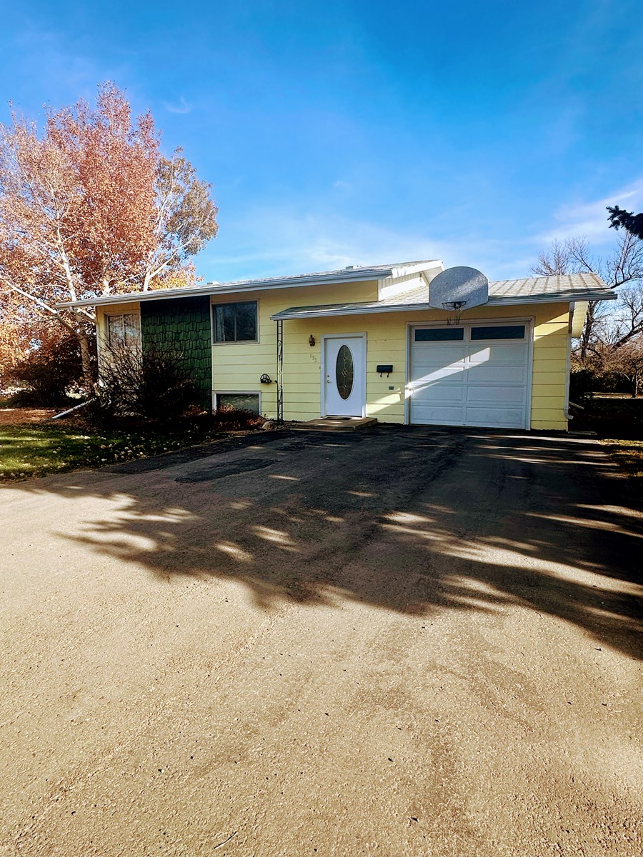 Home Located In Harlem Montana, Blaine County